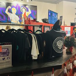 SCREENLAND ARMOUR - Updated July 2025 - 82 Photos & 137 Reviews - 408 ...