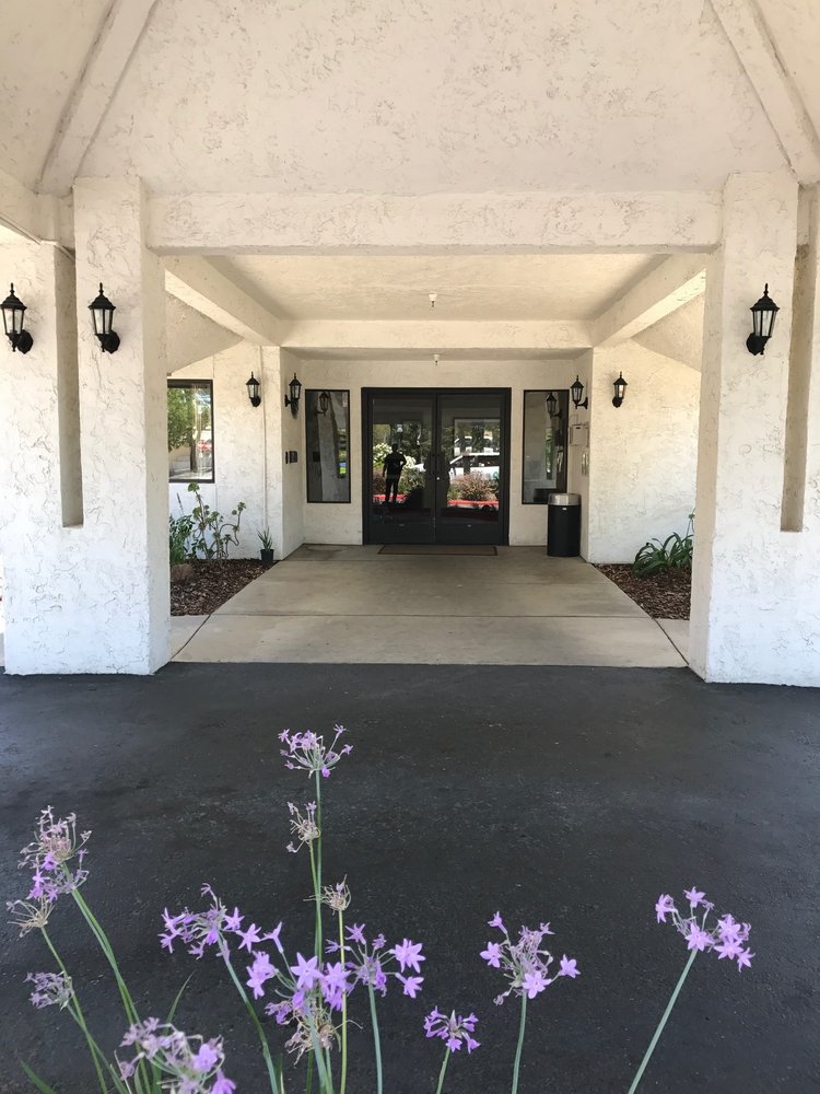 DIAMOND RIDGE HEALTHCARE CENTER - Updated December 2024 - 18 Photos ...