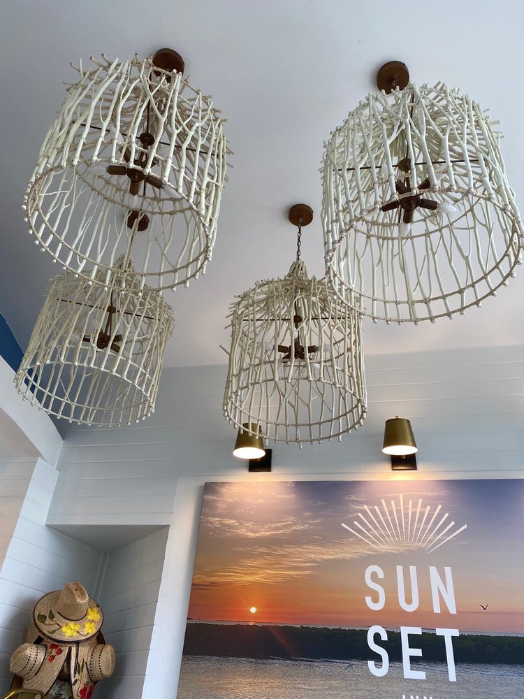 THE SUNSET INN - ISLAMORADA - Updated August 2024 - 48 Photos & 29 ...