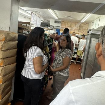 COLOMBINO ITALIAN BAKERY & DELI - Updated August 2025 - 98 Photos & 153 ...