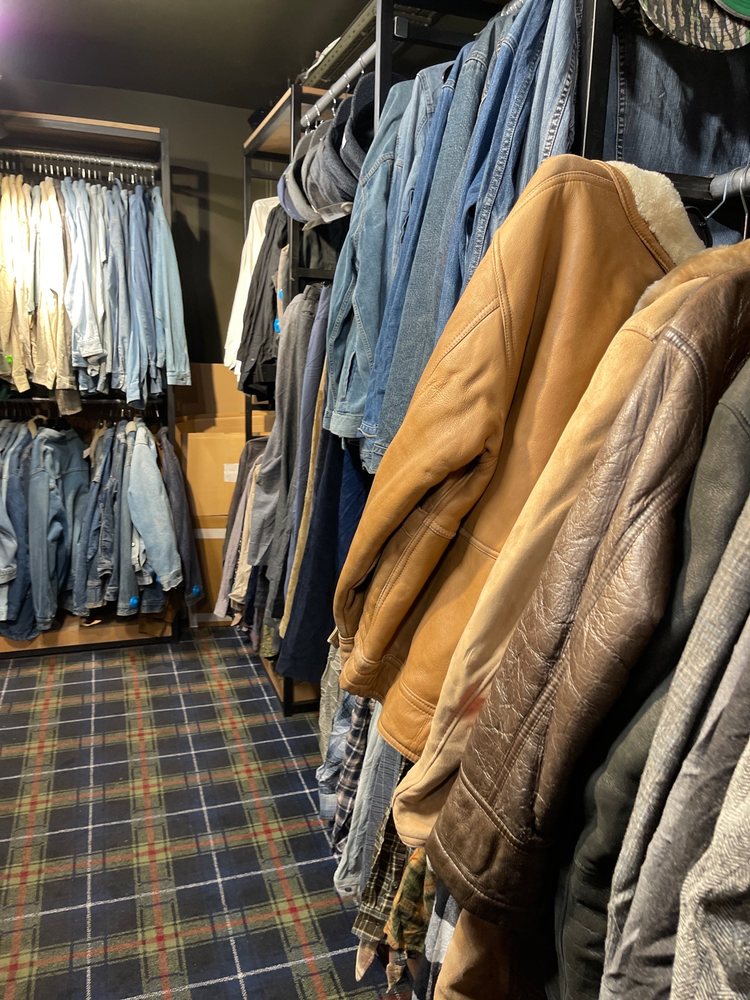 KILO SHOP - Updated August 2025 - 74 Photos & 56 Reviews - 69 rue de la ...