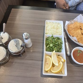 MR. MENUDO OFICIAL - Updated August 2025 - 111 Photos & 77 Reviews ...