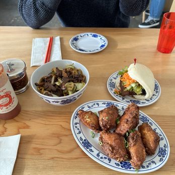 WOON - Updated June 2024 - 678 Photos & 451 Reviews - 2920 W Temple St ...