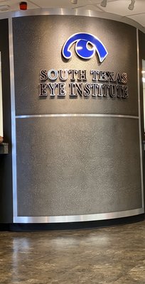 South Texas Eye Institute - San Antonio Office - Updated May 2026 - 17 ...