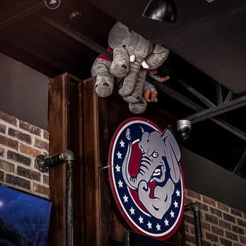 THE ANGRY ELEPHANT BRYAN - Updated August 2024 - 11 Photos & 25 Reviews ...