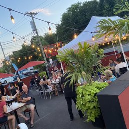 LAILA - Updated November 2024 - 310 Photos & 239 Reviews - 45 Page Ave ...