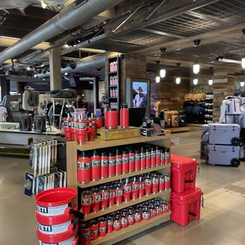 YETI FLAGSHIP STORE - Updated April 2025 - 520 Photos & 150 Reviews ...