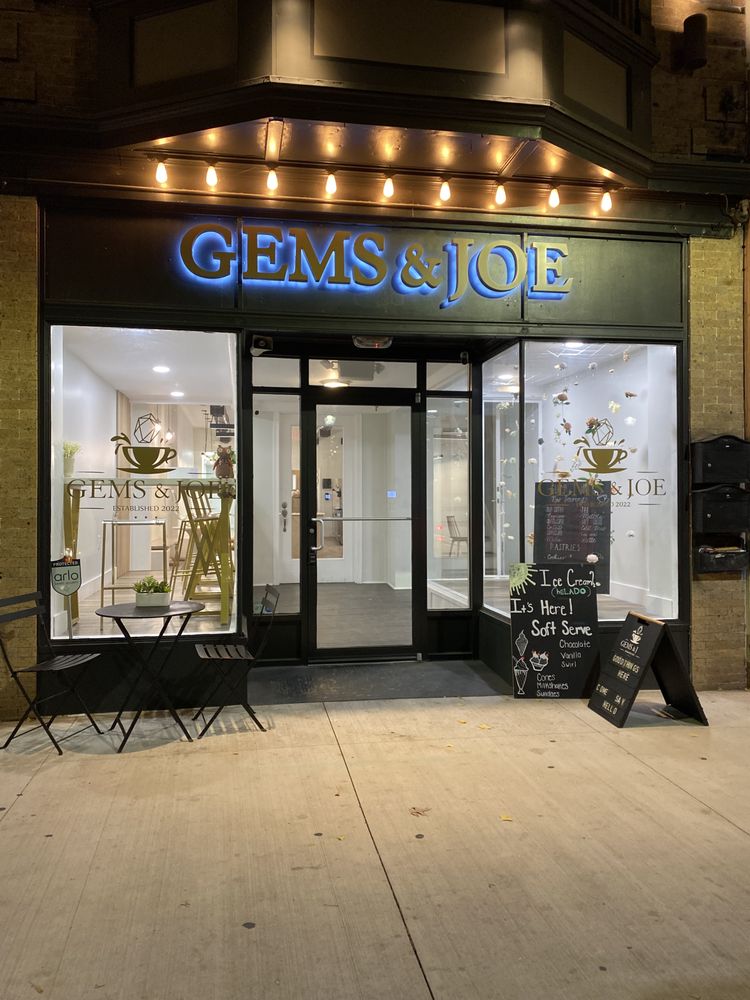 GEMS & JOE - Updated July 2025 - 11 Photos - 1019 W Hamilton St ...