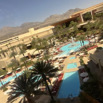 RED ROCK POOL - Updated December 2025 - 125 Photos & 72 Reviews - 11011 ...