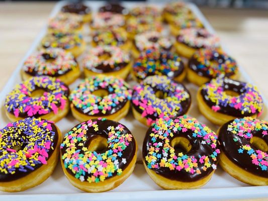 MASTER DONUTS - Updated October 2025 - 20 Photos & 18 Reviews - 320 ...