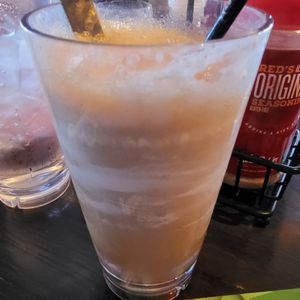 RED ROBIN GOURMET BURGERS AND BREWS - 260 Photos & 386 Reviews ...