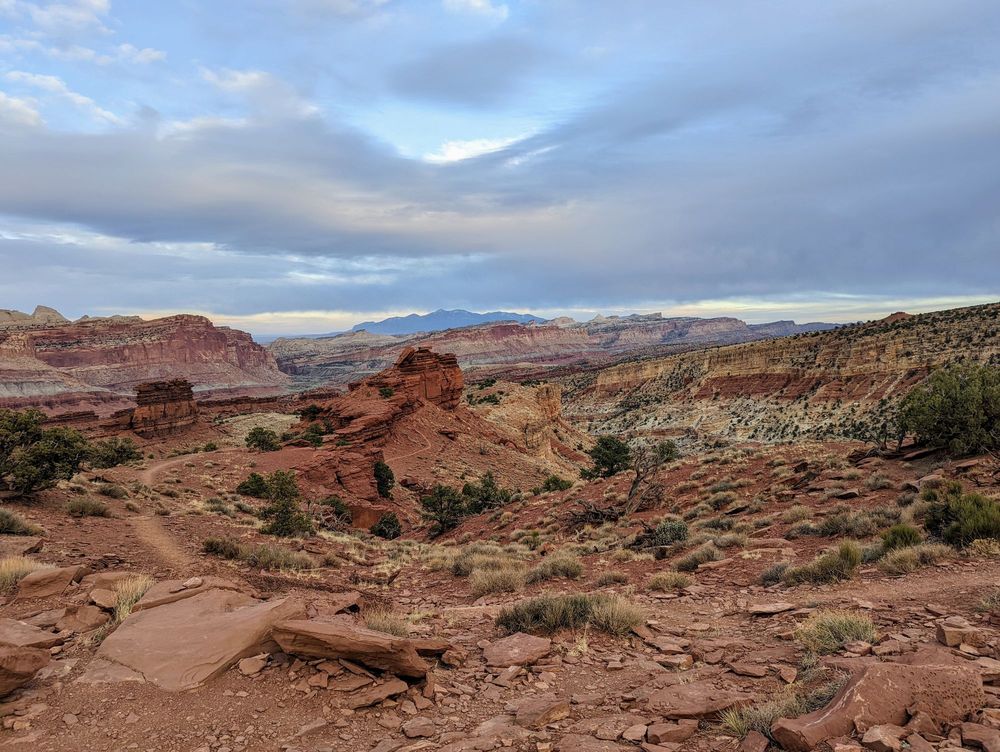 SUNSET POINT TRAIL - Updated January 2025 - 11 Photos - Highway 24 ...