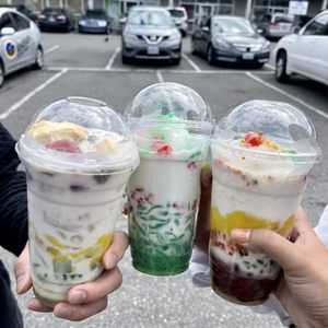 CHE DESSERT - 363 Photos & 172 Reviews - 7101 Martin Luther King Jr Way ...