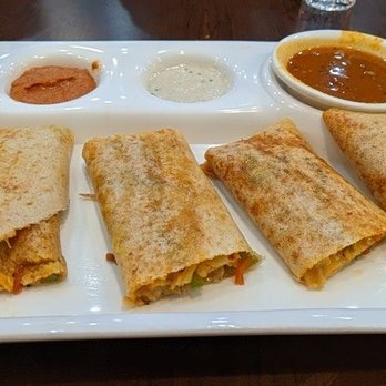 DOSA DEN - Updated October 2025 - 29 Photos - 104 -10 Gillingham Drive ...