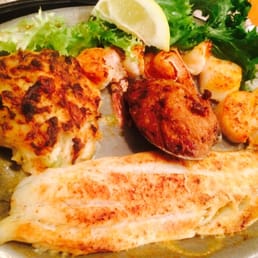 SPADAFORAS RESTAURANT AND CLAM BAR - Updated July 2025 - 115 Photos ...