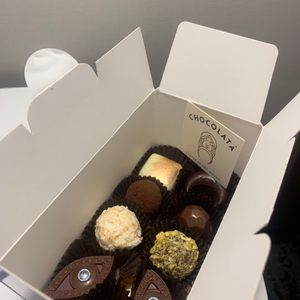 CHOCOLATA - 53 Photos & 20 Reviews - Chocolatiers & Shops - 701 37th St ...