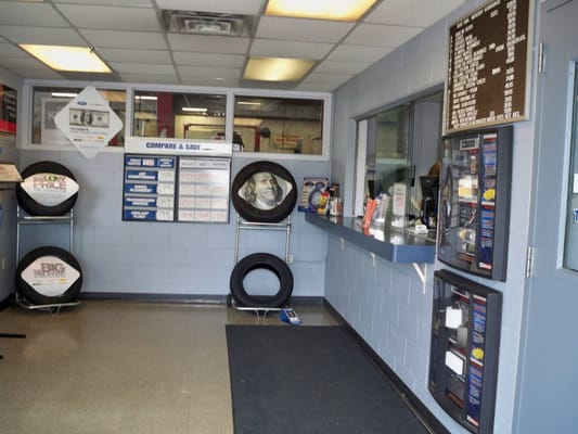 GRINWALD FORD - Updated June 2026 - 15 Photos & 11 Reviews - 101 Hwy 16 ...