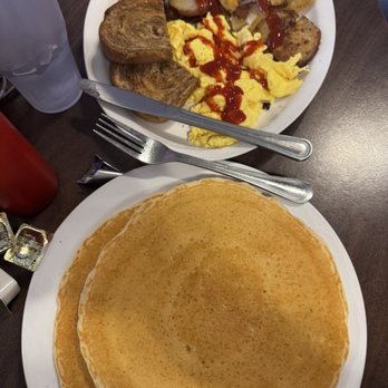 JETHRO’S CAFÉ AND TAVERN - Updated September 2025 - 145 Photos & 206 ...