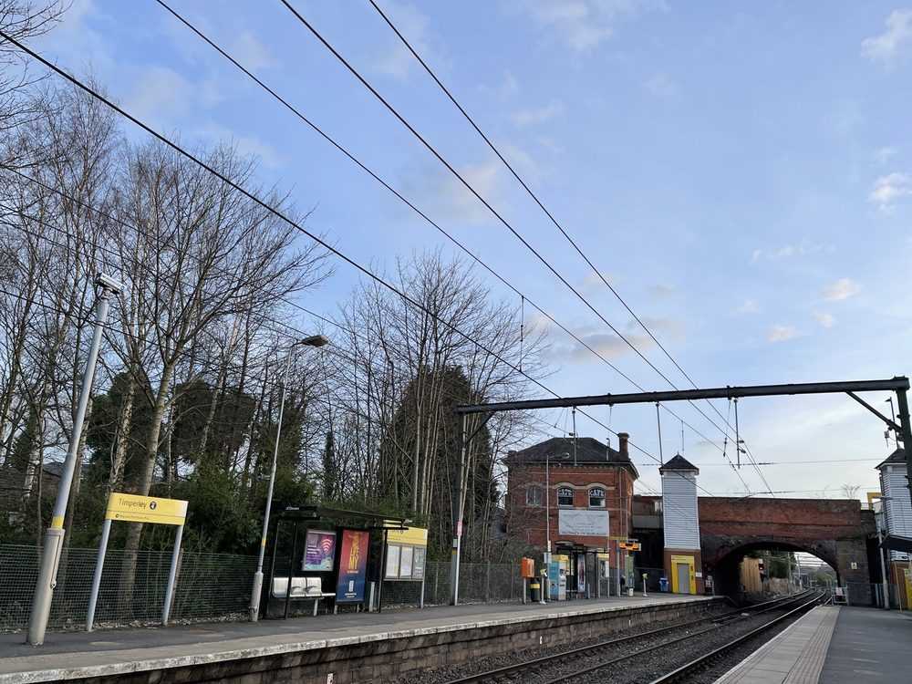TIMPERLEY METROLINK STATION - Park Road, Timperley, Greater Manchester ...