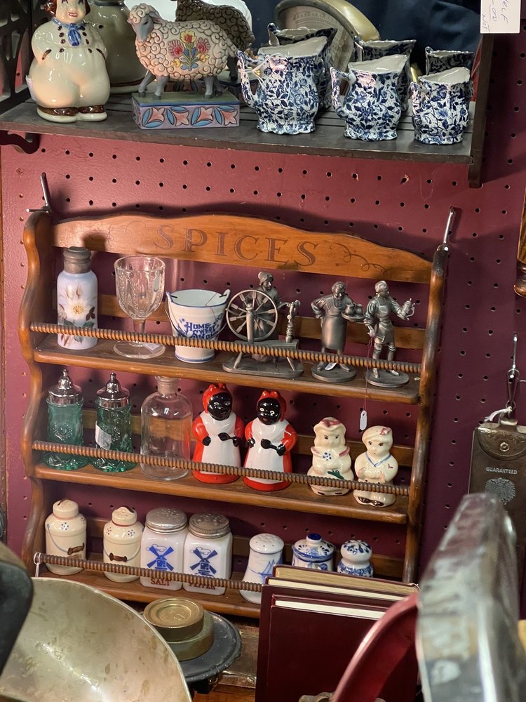 ORIGINAL 4TH STREET ANTIQUE MALL - 12 Reviews - 402 Pollasky Ave, Clovis, California - Antiques ...