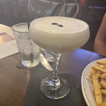 COWBELL BURGER & WHISKEY BAR - Updated January 2025 - 805 Photos & 863 ...