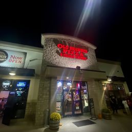 OLD SHAWNEE PIZZA-LENEXA - Updated July 2025 - 156 Photos & 180 Reviews ...