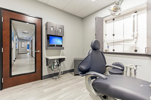 ABSOLUTE DENTAL - SOUTH VIRGINIA - Updated November 2025 - 10 Photos ...