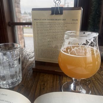 BRIDGE VIEW TAVERN & BEER GARDEN - Updated April 2025 - 1001 Photos ...