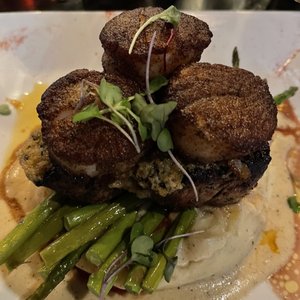 STACKS BAR & GRILL - 356 Photos & 373 Reviews - Bars - 175 Lincolnway ...