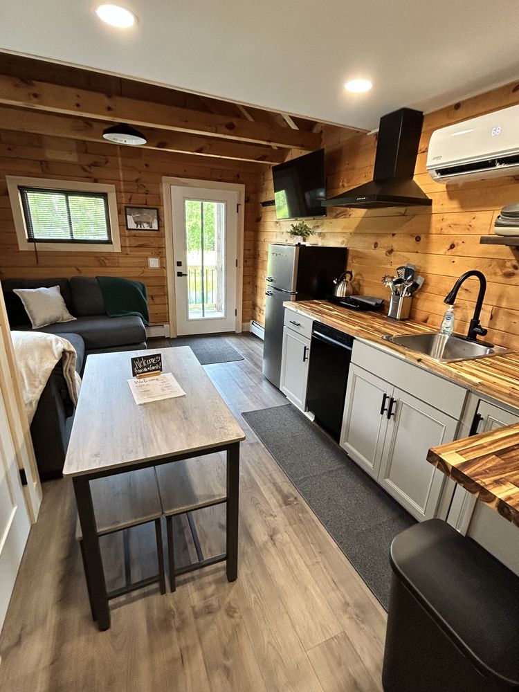 JUNCTION 19 & COMPANY - Updated November 2024 - 10 Photos - 19 ...