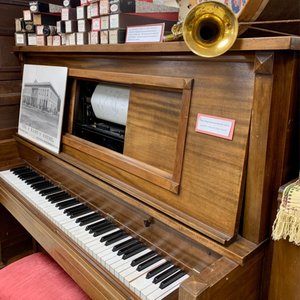 ARROYO GRANDE LIBRARY - Updated December 2025 - 32 Photos & 25 Reviews ...