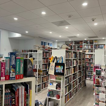 SCRAWL BOOKS - Updated December 2025 - 25 Photos & 28 Reviews - 11911 ...