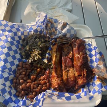 SMOKEY DIVAS - Updated May 2025 - 31 Photos & 65 Reviews - 239 Onota St ...