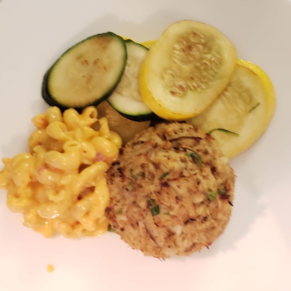 THE SMITHFIELD INN RESTAURANT & TAVERN - 84 Photos & 71 Reviews - 112 ...