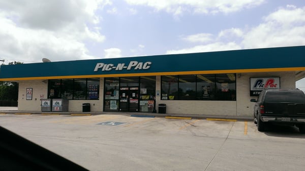 PIC & PAC STORE - Updated December 2025 - 415 W Fm 78, Marion, Texas ...