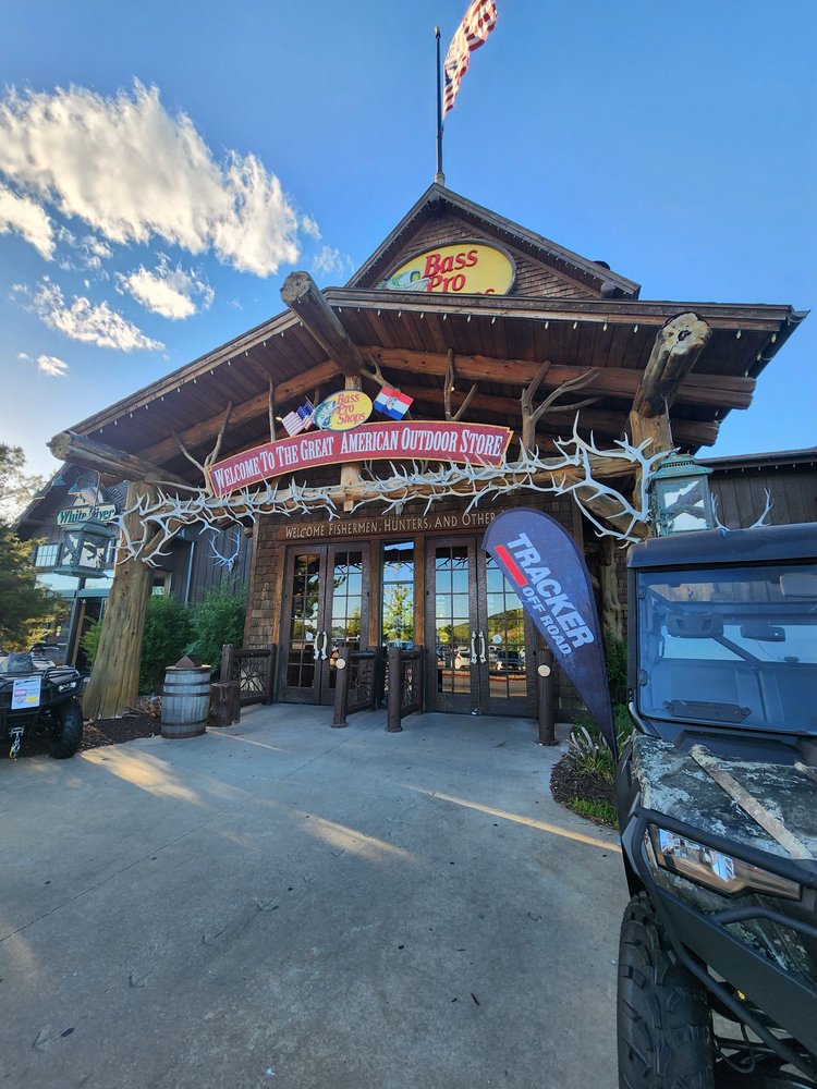 BASS PRO SHOPS - Updated October 2025 - 59 Photos & 30 Reviews - 1 Bass ...
