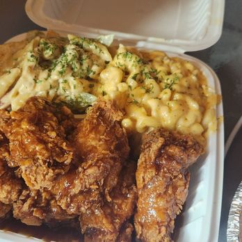 COOKLYN EATS - Updated December 2025 - 53 Photos & 28 Reviews - 1140 ...