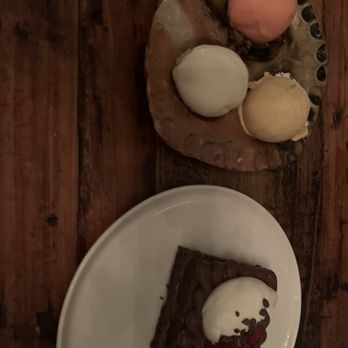 FIVE AND TEN - Updated August 2025 - 274 Photos & 166 Reviews - 1073 S ...