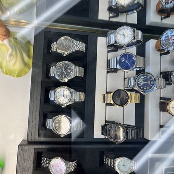 TIME CENTER - Updated April 2025 - 104 Photos & 181 Reviews - 1715 E ...