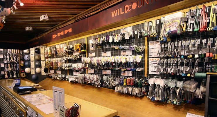 OUTSIDE - Updated January 2026 - Main Road, Hathersage, Derbyshire ...