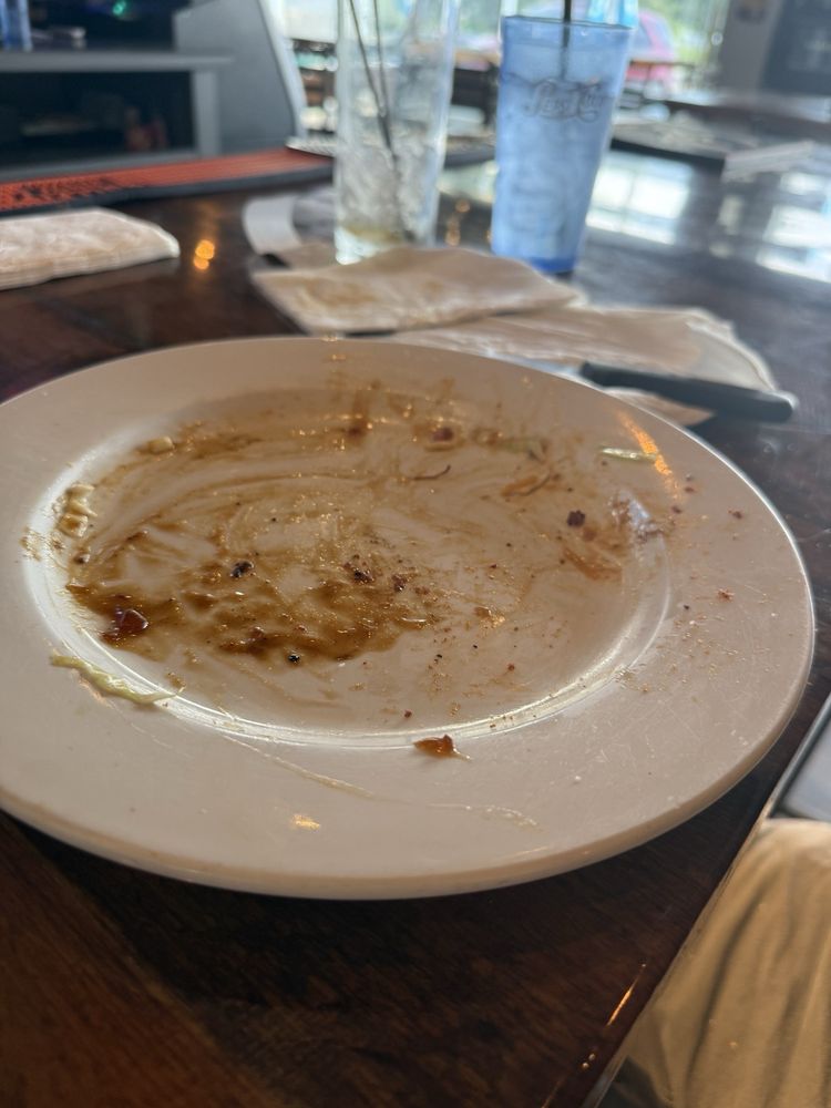 THE SMOKIN SILVERBACK - Updated October 2025 - 504 Mantorville Ave S ...