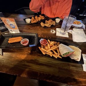BLINKY’S NOBLE GRILL & BAR - Updated April 2025 - 36 Photos & 44 ...