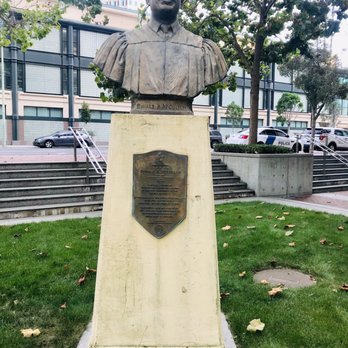 RONALD V DELLUMS FEDERAL BUILDING - OAKLAND - Updated December 2025 ...