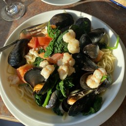 RIVERVIEW RESTAURANT - 208 Photos & 289 Reviews - 45 Fair St, Cold ...