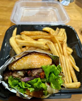 THE BURGER DEN - Updated October 2025 - 5520 South St, Lakewood ...
