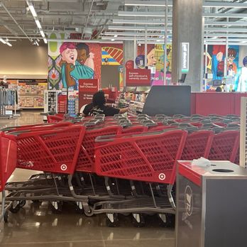 TARGET - Updated November 2025 - 15 Reviews - 900 S Grand Blvd, St ...