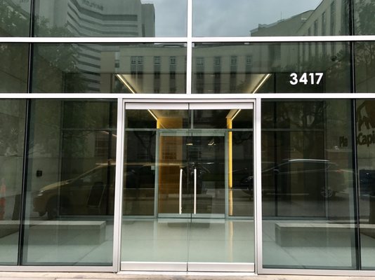 BARRY FENTON, MD - Updated January 2026 - 11 Photos - 3417 Gaston Ave ...