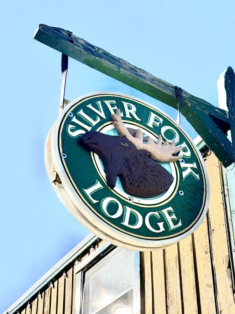 SILVER FORK LODGE & RESTAURANT - Updated February 2025 - 435 Photos ...