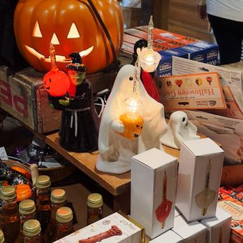 THE VERMONT COUNTRY STORE - Updated December 2025 - 190 Photos & 118 ...