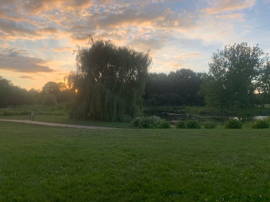 UNIVERSITY OF ILLINOIS ARBORETUM - Updated June 2025 - 185 Photos & 23 ...